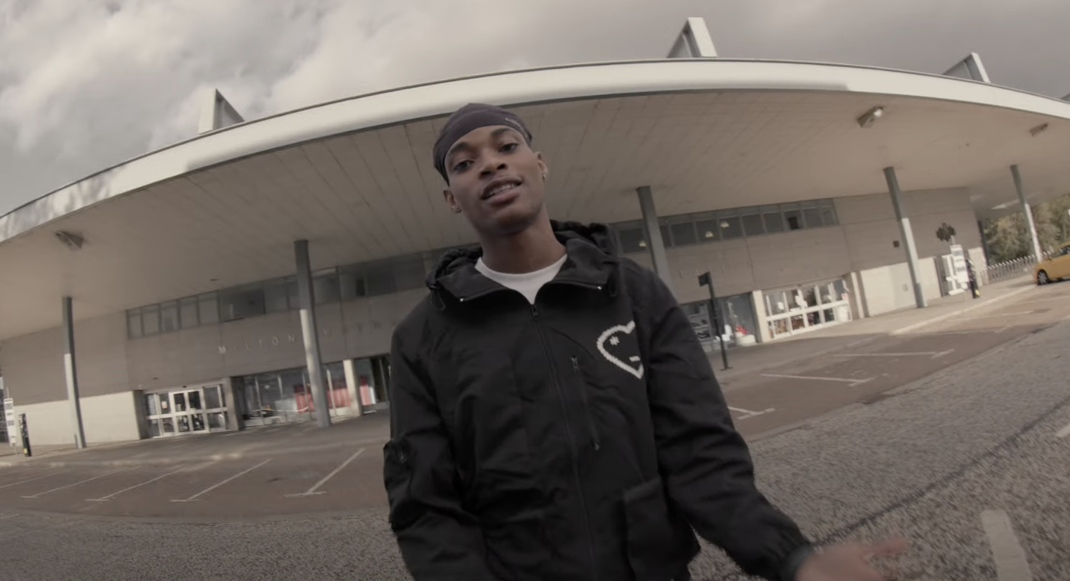 Hef unveils new "Out The Mix" visuals - GRM Daily