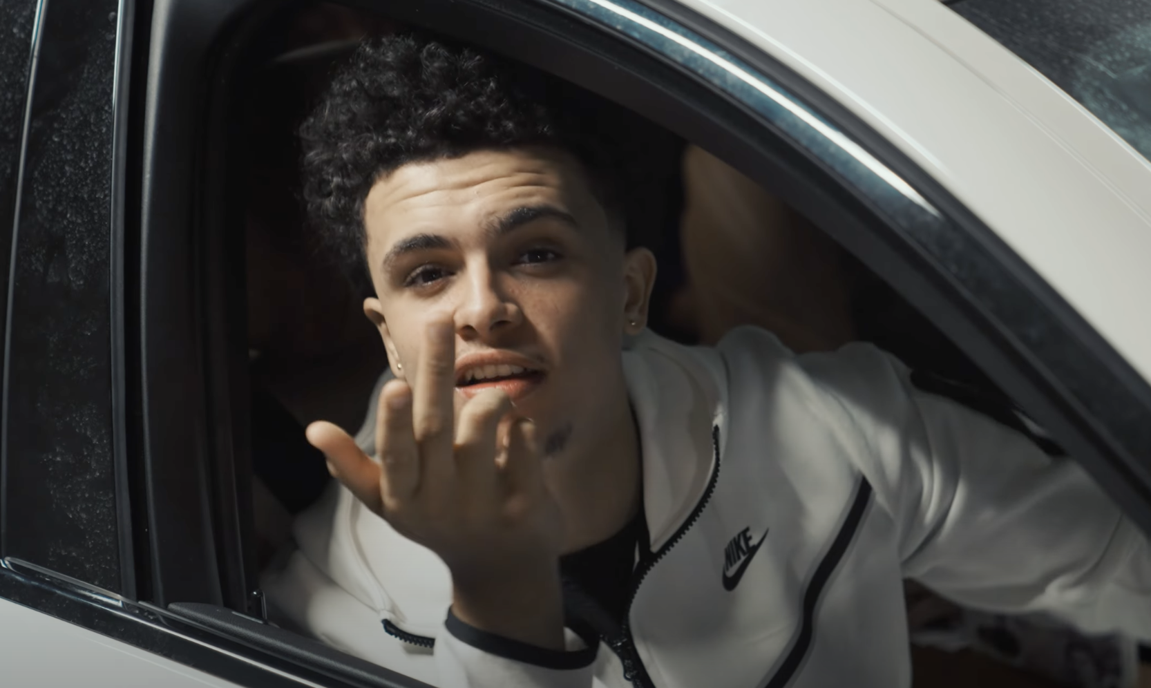 Zino returns with new melodic bop "Tweakin" - GRM Daily