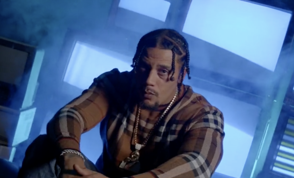 Premiere: Deep Green gives visual treatment to "Intro (Trap-Hop)" - GRM ...