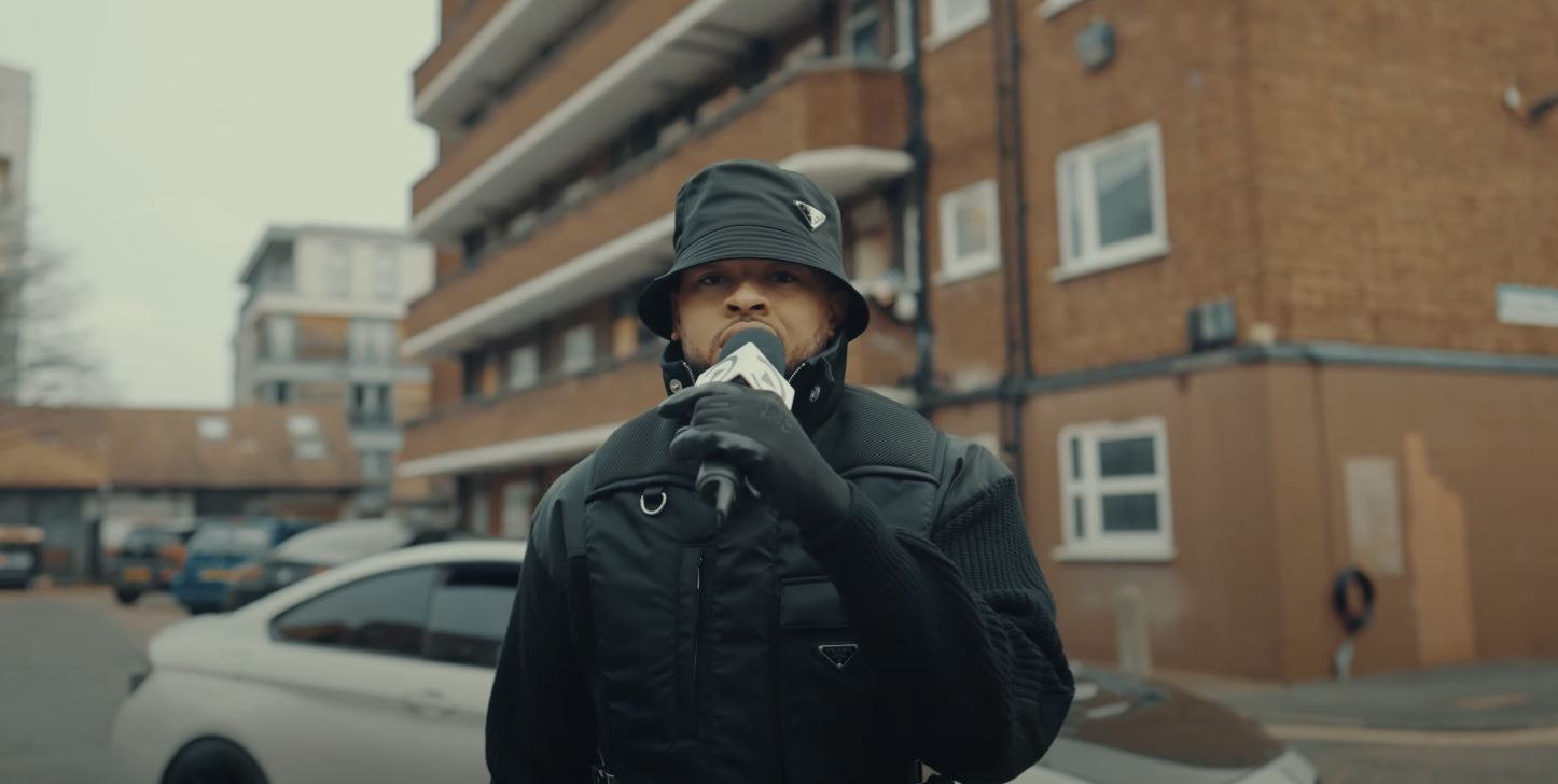 Billy Billions lets off booming 'Lightwork' freestyle - GRM Daily