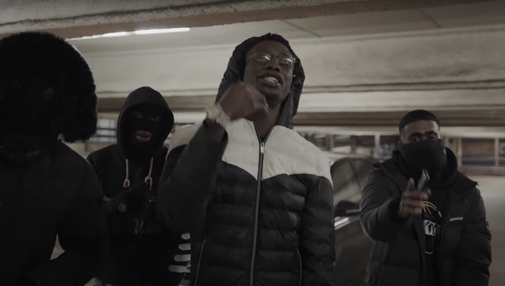 Swizzy drops off "365" video - GRM Daily