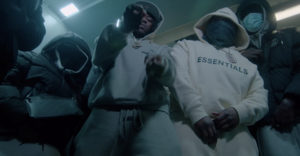 SmuggzyAce delivers on new drop "E.R.D. Pendant Freestyle" - GRM Daily