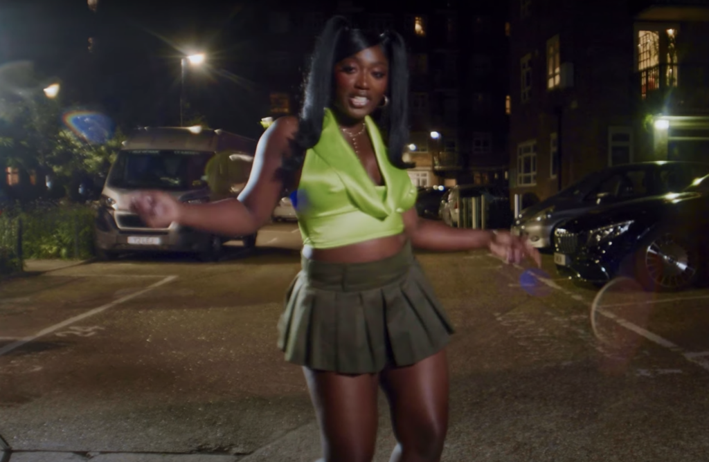 Watch Br3nya have fun in summer-tinged "Outside" visuals - GRM Daily