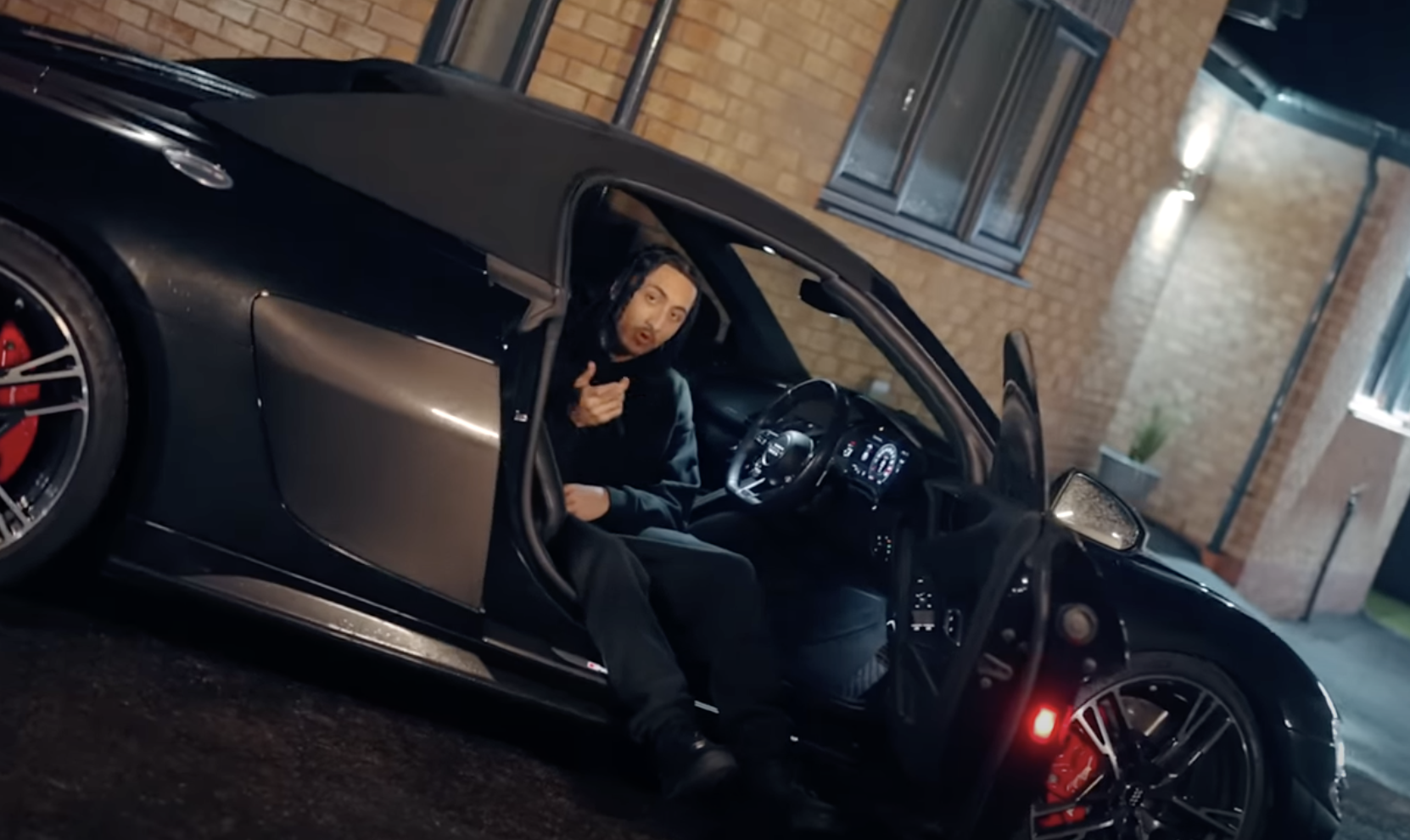 24wavey reflects in latest visuals for "Rockstar" - GRM Daily