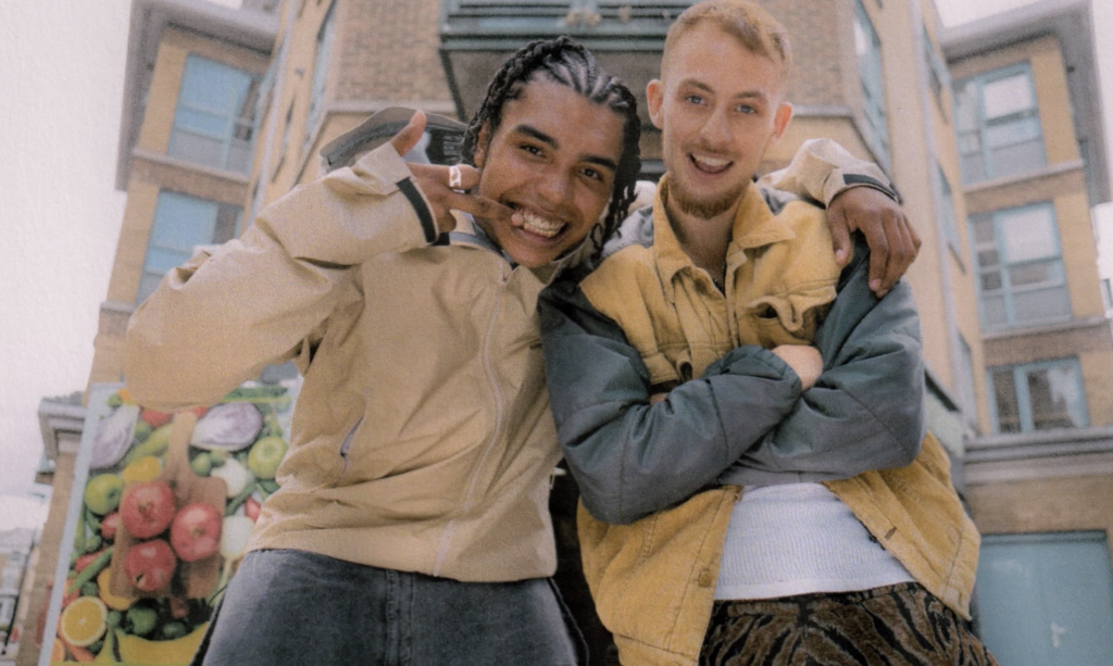 Finn Foxell links up with Rio Rainz on new single "Sunshine" - GRM Daily