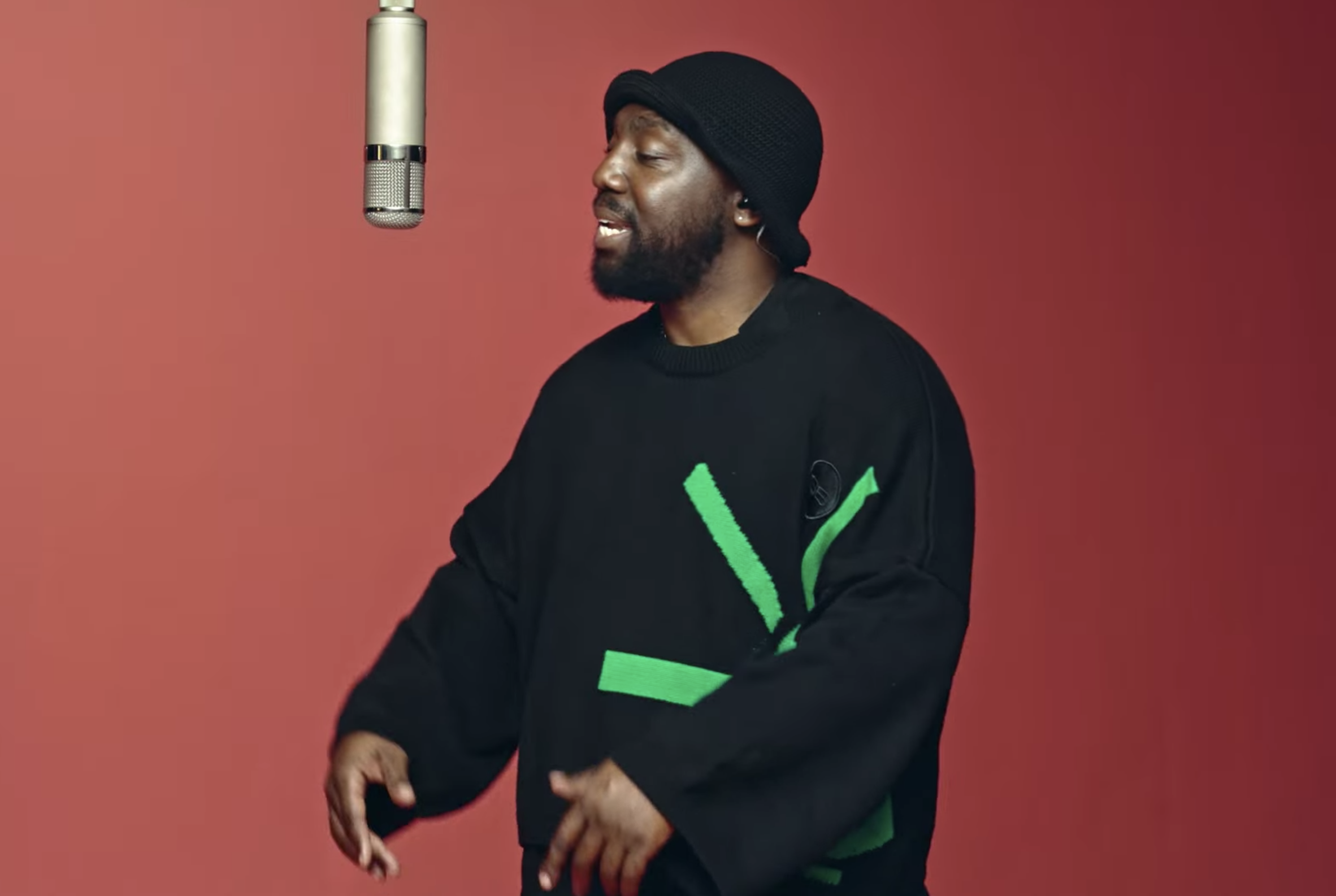 J Warner brings soul with smooth COLORS performance of "Superstar ...