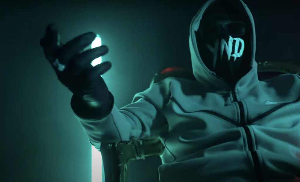 Watch YND Stackzz get "Sturdy" on new release - GRM Daily