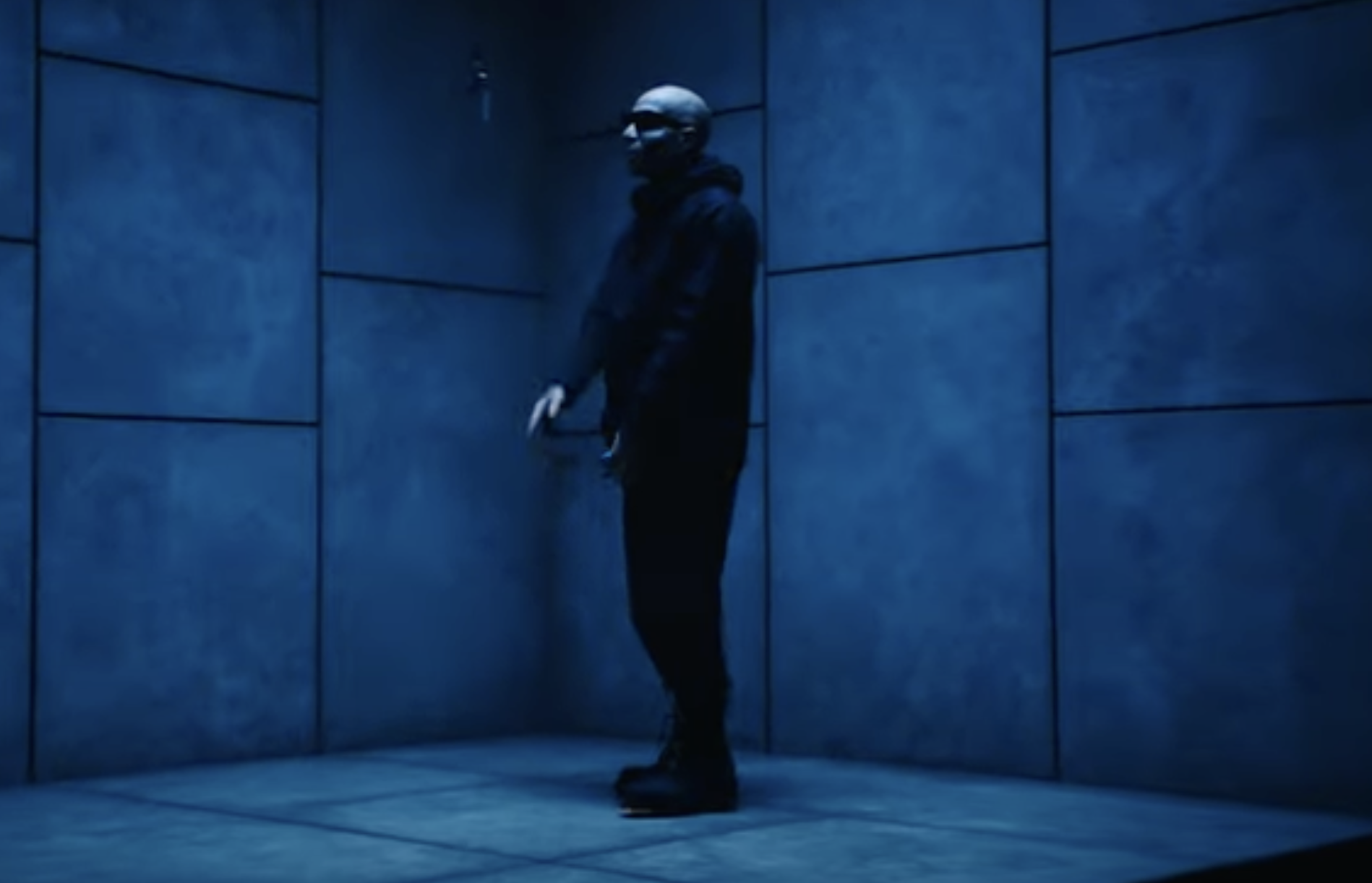Casisdead Delivers Cold Performance Of "Loosin" On VEVO CTRL - GRM Daily