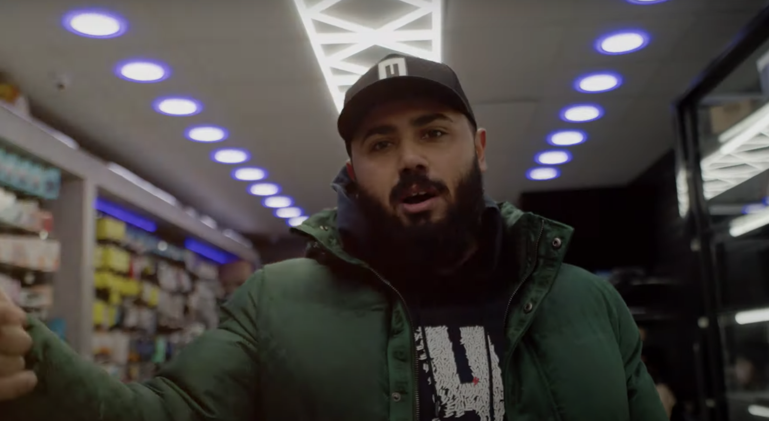 Oz drops "Golden Cod" featuring Emz - GRM Daily