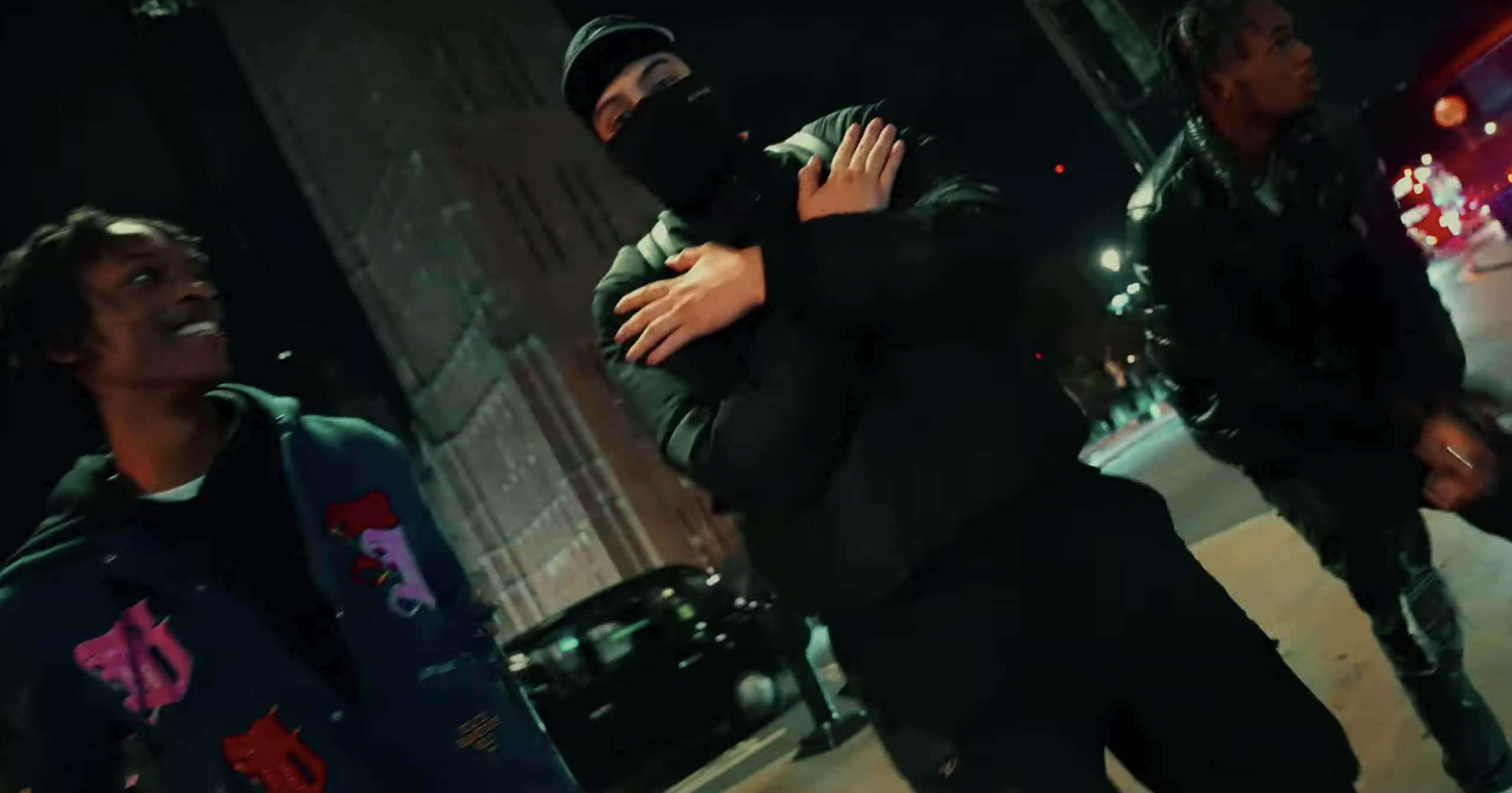 PREMIERE: Kahukx drafts in Private Zero & Kayem2x for "Airbnb" - GRM Daily