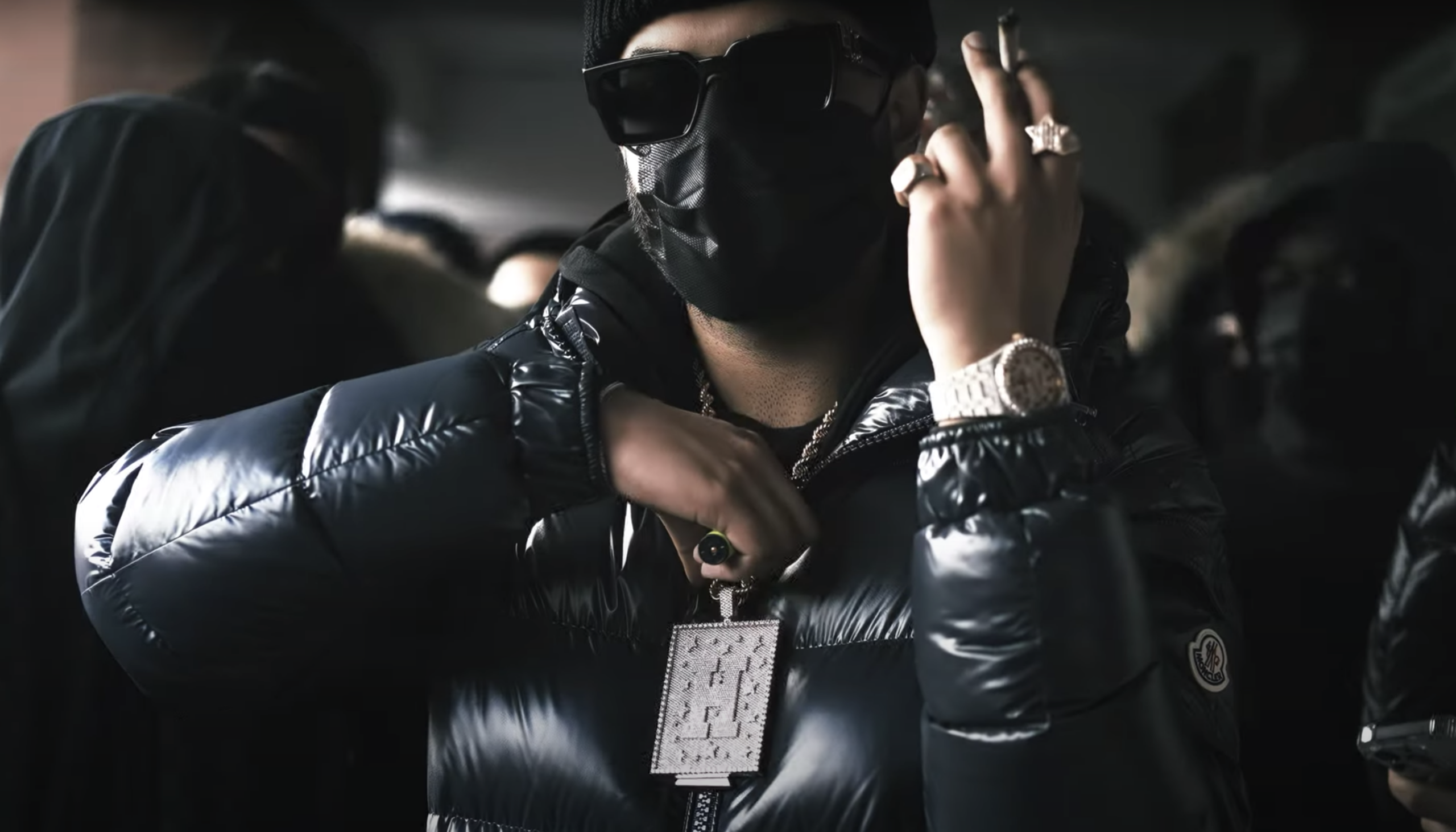 H Lizzy delivers a "Trap Anthem" with new video - GRM Daily