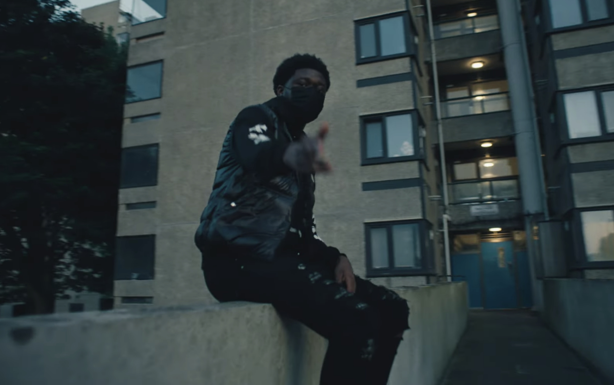 163Margs brings heat with "Barbies" video - GRM Daily