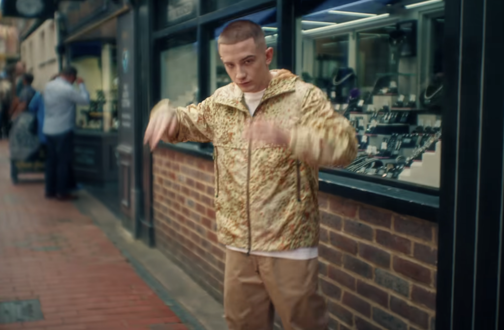 Watch Arrdee star in "Different" video featuring The Shapeshifters ...