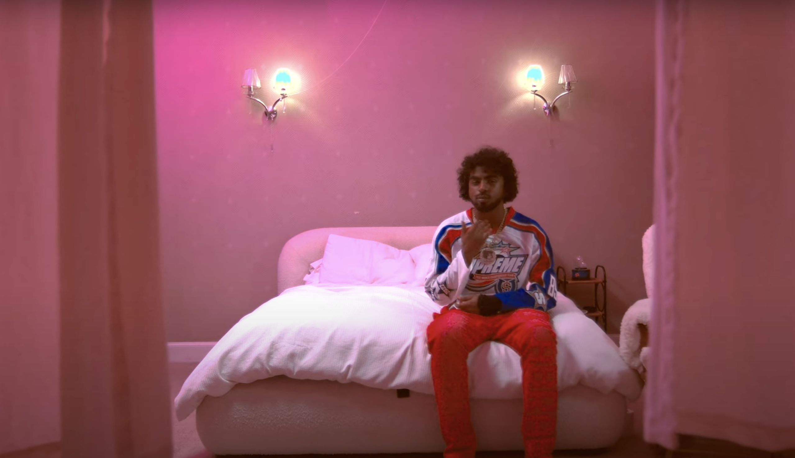 Mowgs gives visual treatment to "Saturday" with Layyah - GRM Daily